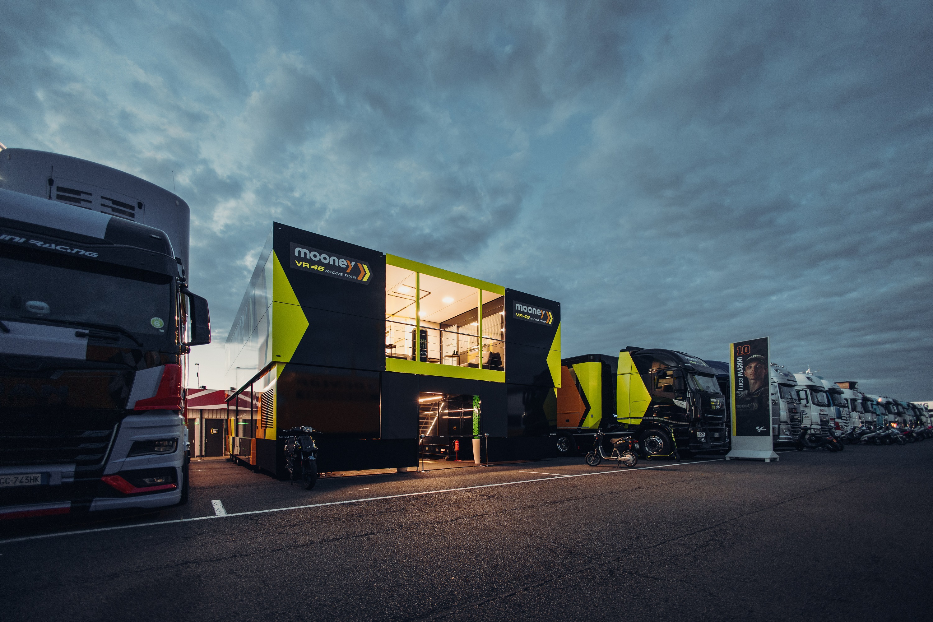 SCHULER RACE BASE SRB 700 Valentino Rossi