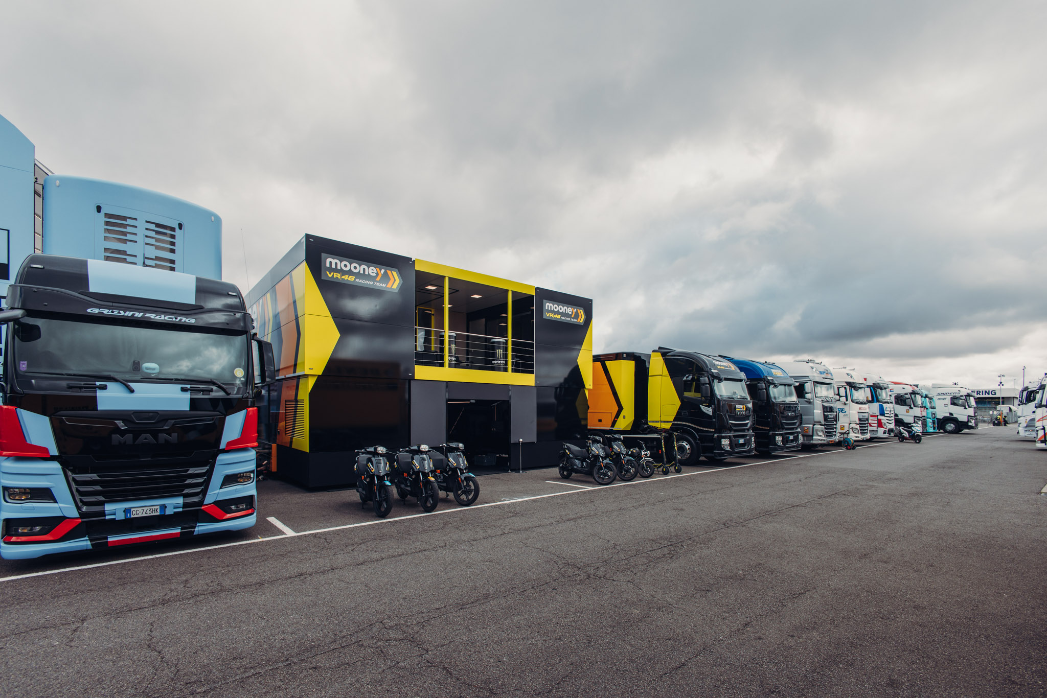 SCHULER RACE BASE SRB 700 Valentino Rossi