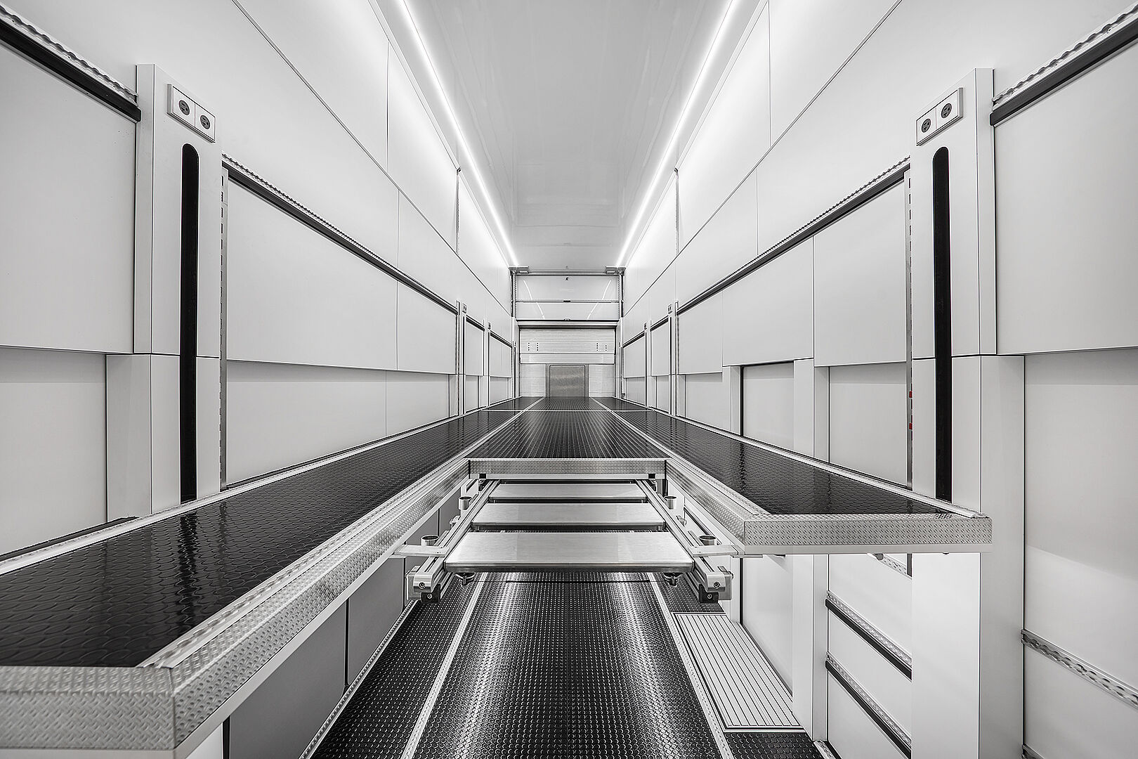 SCHULER SRL 500 in Modell aus dem Motorsport